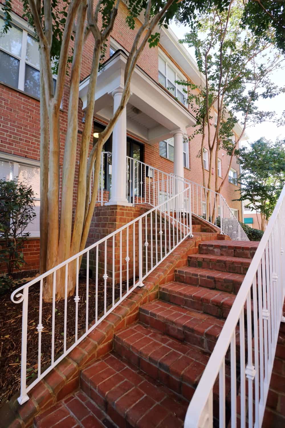 The Taylor Apartments in Arlington, VA Photo Gallery | Keener Management